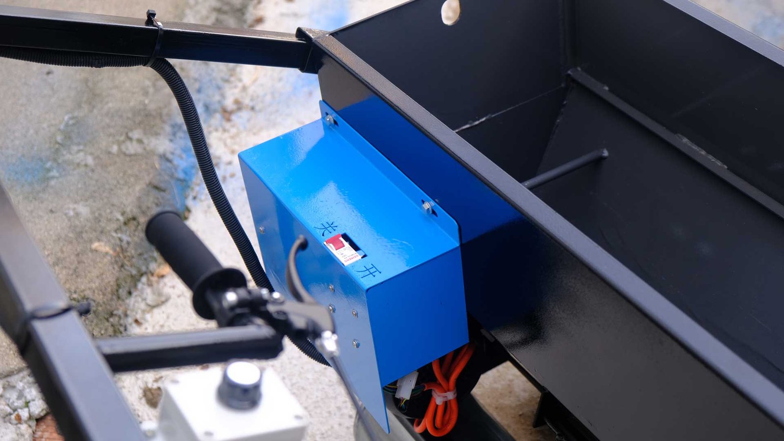 SL300 Electric Concrete Topping Material Spreader - Hiking Machinery