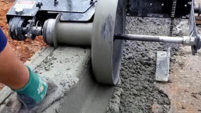 How To Make A Concrete Curb [5 Best Ways]