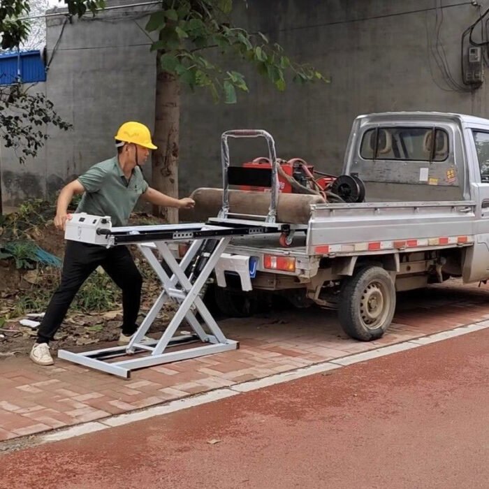 L30 Platform Cargo Loading Lift For Van & Pickup Truck - Hiking Machinery